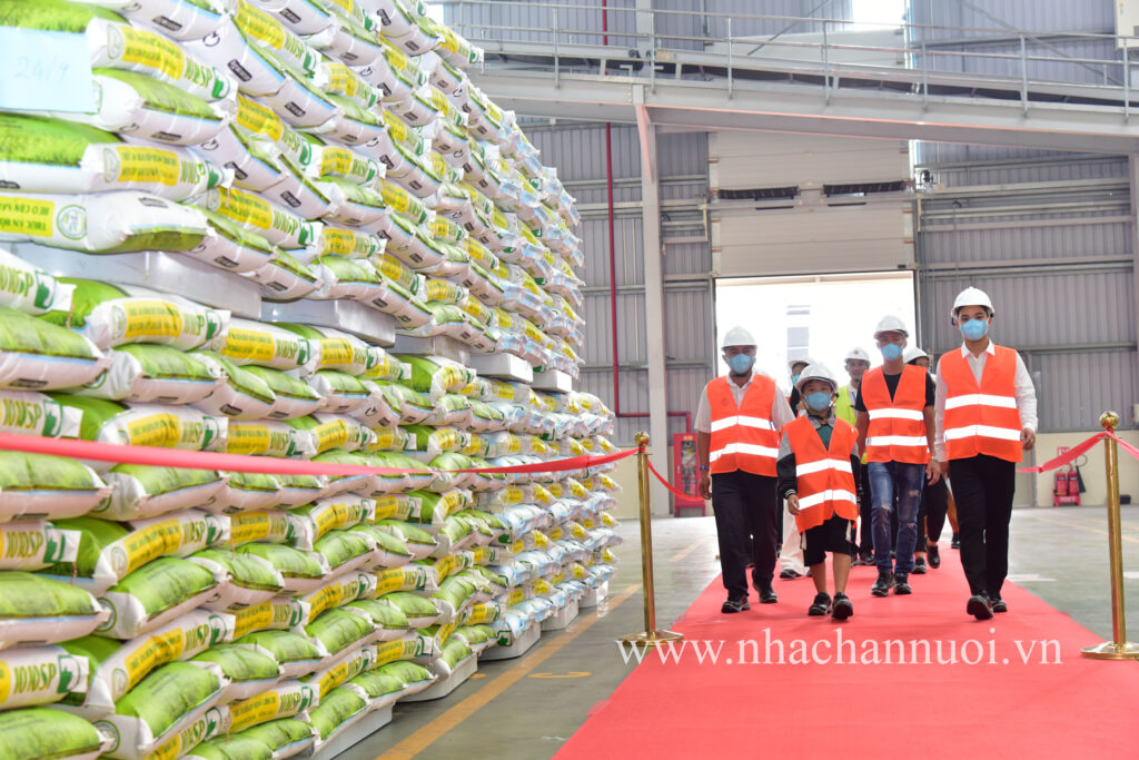 Aboitiz Foods khánh thành nhà máy thức ăn chăn nuôi Gold Coin Feedmill ...